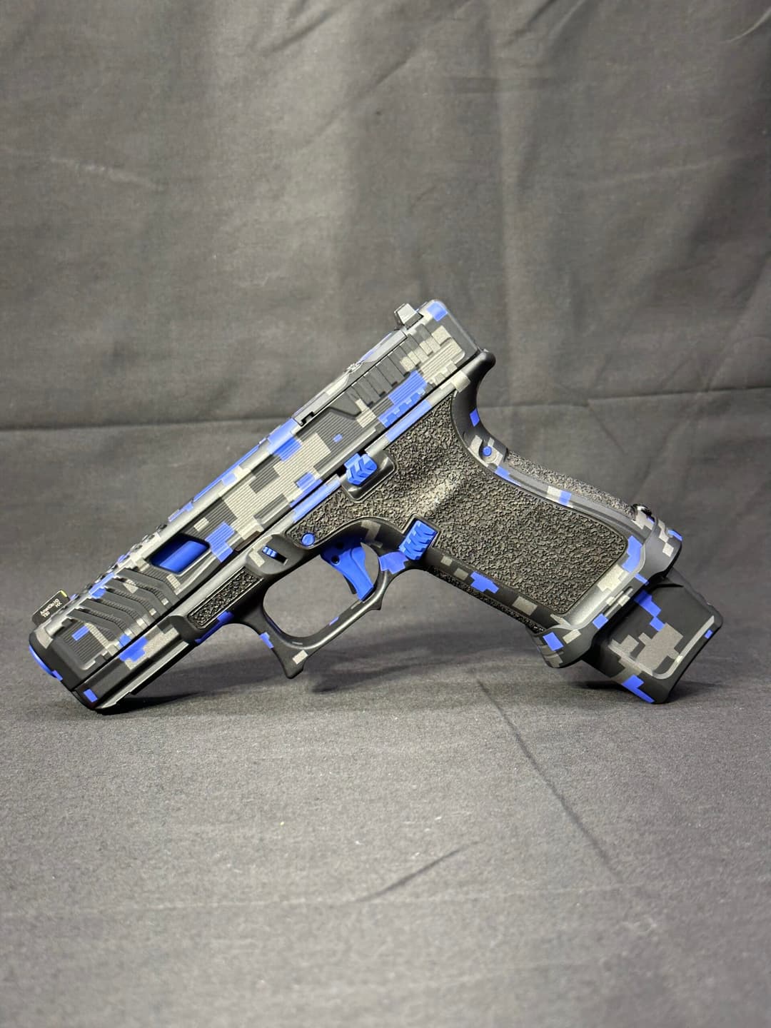 Glock G19 Blue Digi Cam - Weapon DNA