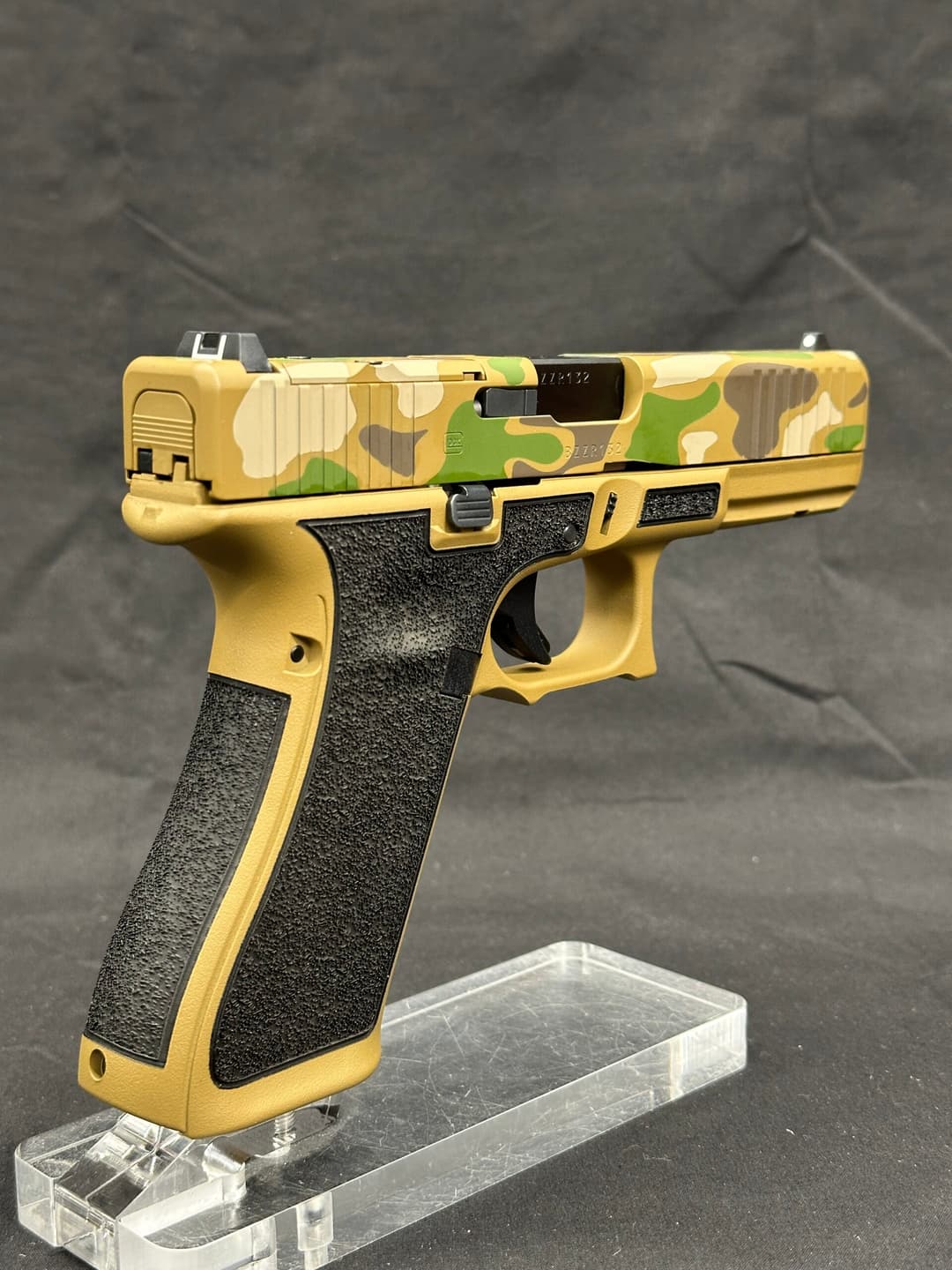 Glock G17 Gap Camo - Weapon DNA