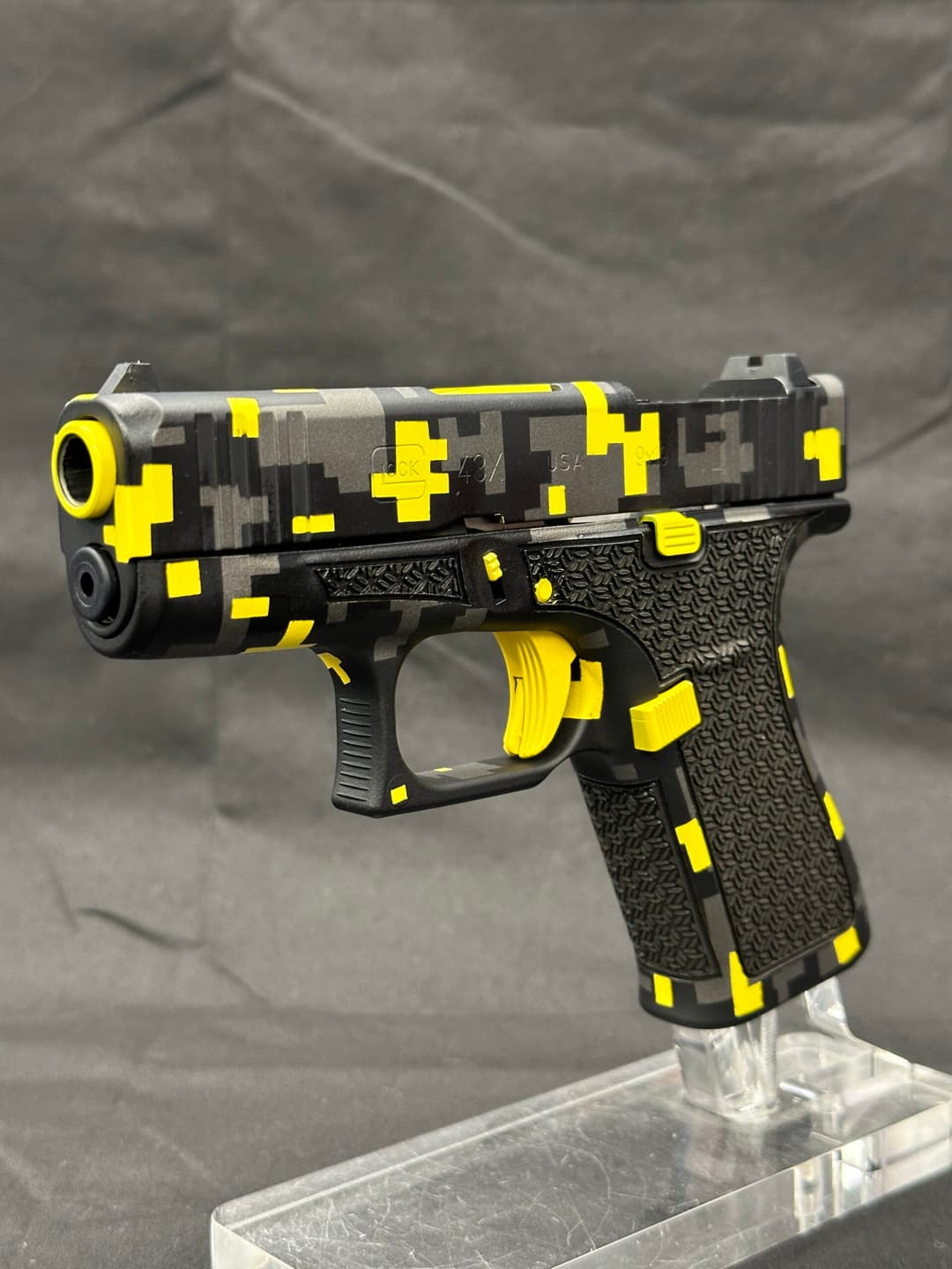 Glock G43X Yellow Digi Cam - Weapon DNA