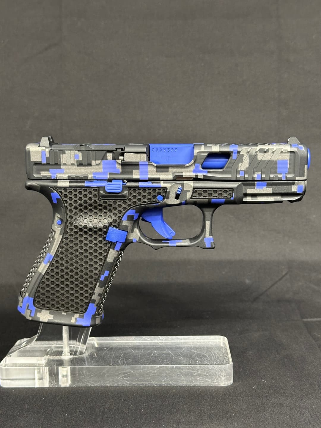 Glock G19 Blue Digi Cam - Weapon DNA