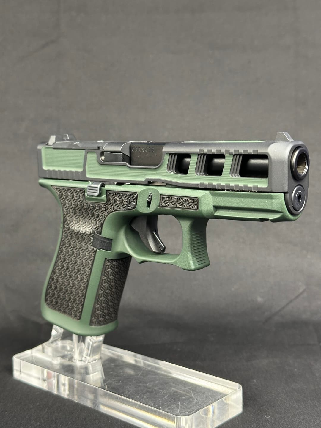 Glock G19 Green/Black Two-Tone - Weapon DNA