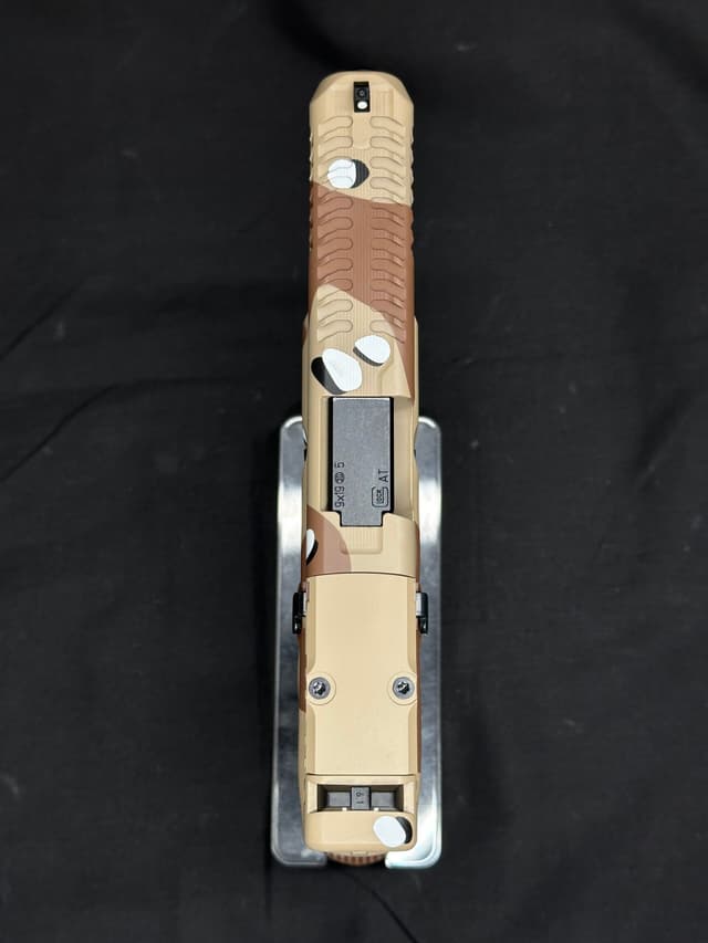 GLOCK G17 CHOCOLATE CHIP CAMO - Weapon DNA