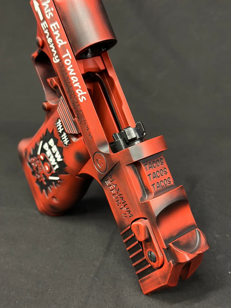 Deadpool Magnum Research Desert Eagle L5 - Single Action 44 Magnum ...